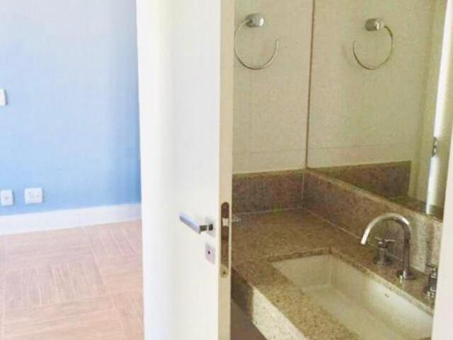 04 QUARTOS COM SUÍTES ARMÁRIOS PERTO DO COMÉRCIO AC IMÓVEL!