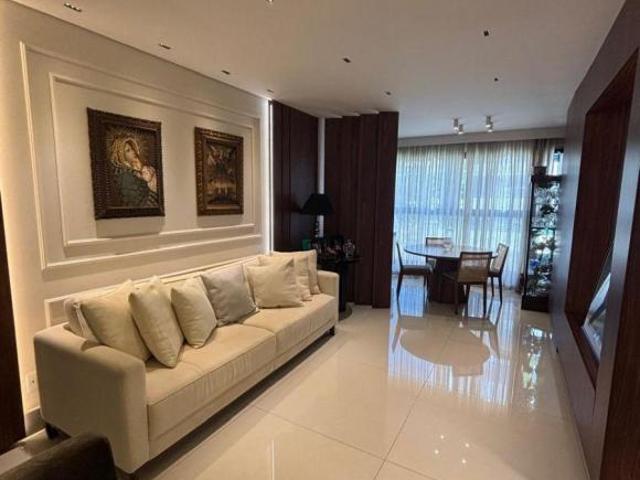 Apartamento 04 Suítes 155m2,SQNW 111 BLOCO G NOROESTE, Singular, Varanda, armários, Reformado