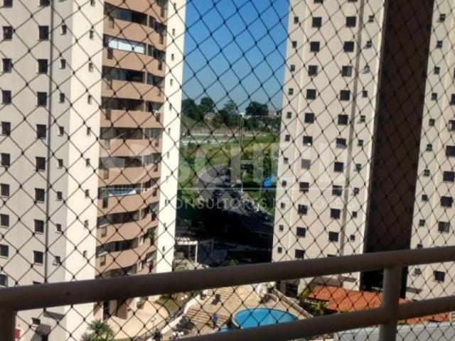 04 suítes e 03 vagas