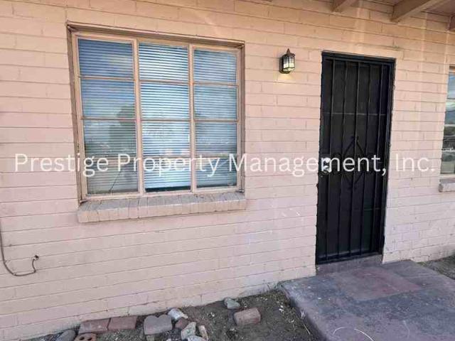 0514 1 Bedroom Apartment for Rent at 2201 E Grant Rd, Tucson, AZ 85719 Campbell Grant