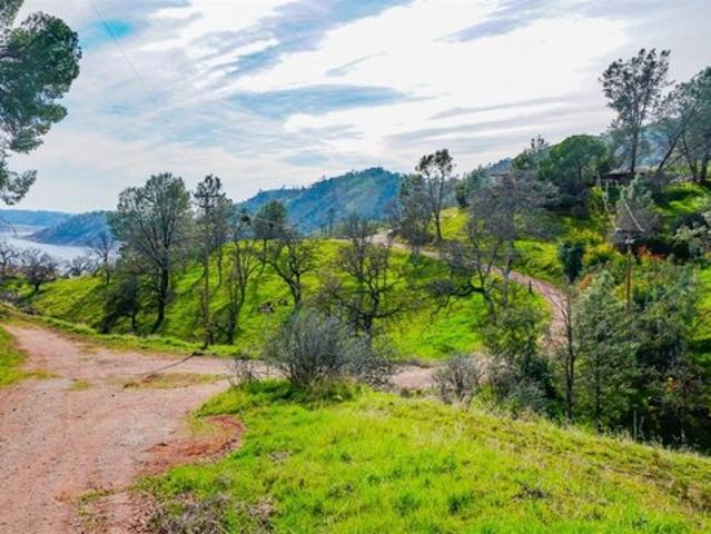 051 261 # 011 000, Friant, CA 93626