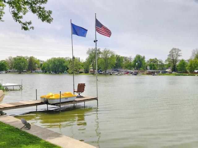 0586 S Lakeshore Drive