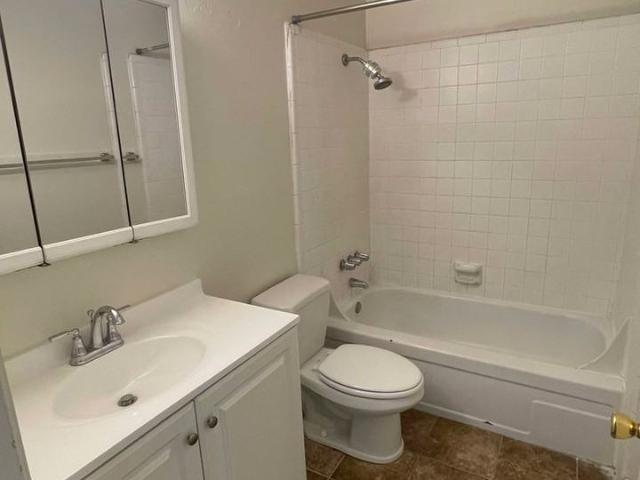 0691 2485 North Avenue 2 Bedroom Apartment for Rent at 2485 North Ave, Chico, CA 95926