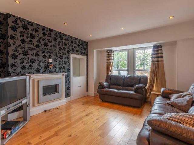 0744L Inveresk Road, Musselburgh. 5 bed duplex to rent £2,295 pcm £530 pw