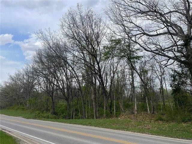 075 St, Greenup, IL 62428