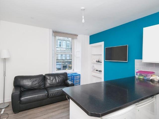 0888L Home Street, Edinburgh, EH3 9JP 4 bed flat to rent £2,900 pcm £669 pw