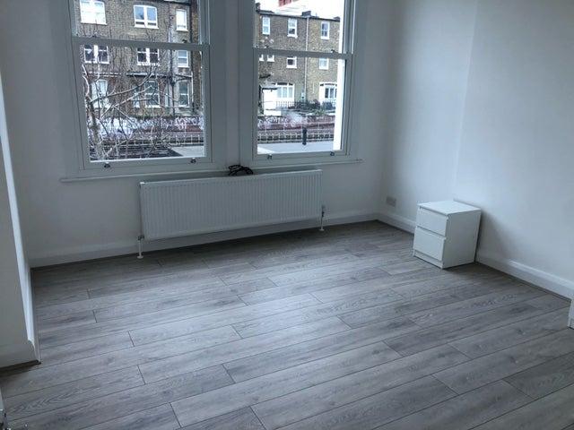 097T West Kensington Modern One Bedroom Flat