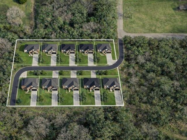09 Baker St, Hempstead, TX 77445