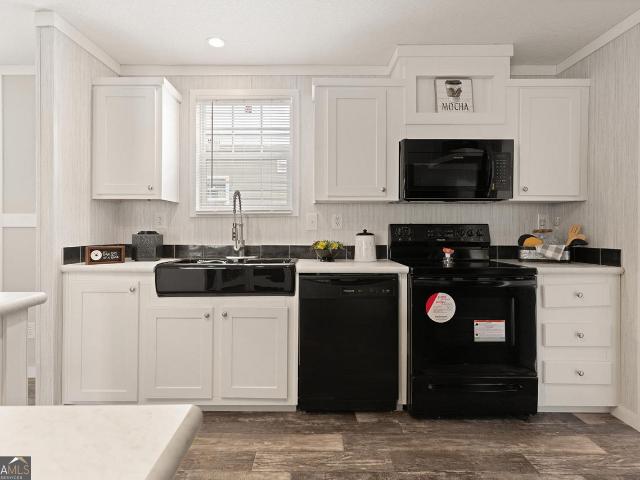 68 McLean Road