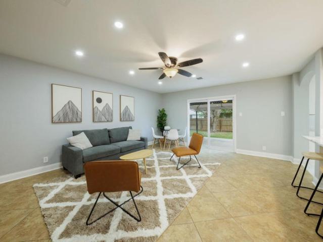 $0 Movein Fee! Live affordably in Kyle! Coliving s