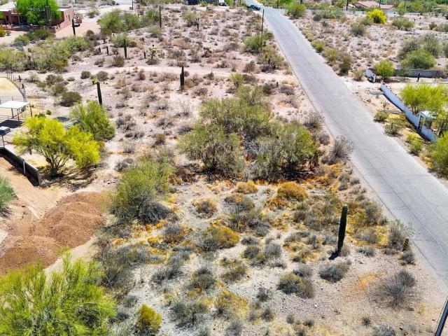 0 N Roadrunner Rd 1 Acre #