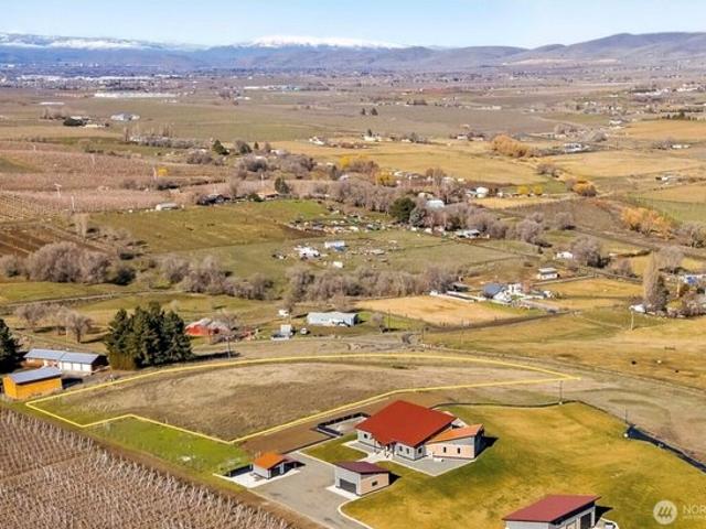 0 Nka Desmarais Rd, Moxee, WA 98936
