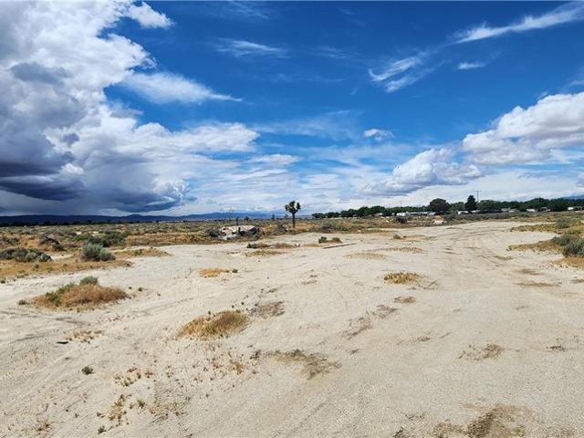 0 Avenue H 4, Lancaster, CA 93535 | MLS #SR26080 | Compass