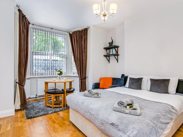 0 Bed Hammersmith Grove, Hammersmith, W6