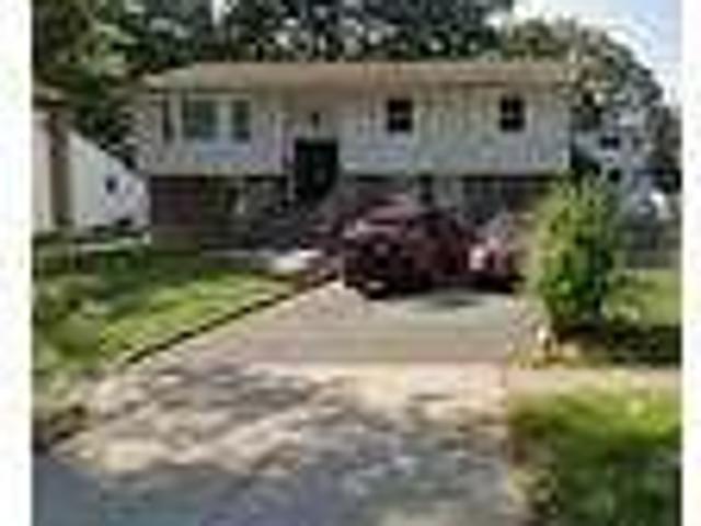 0 Bedroom 1 Bath In Brentwood NY 11717
