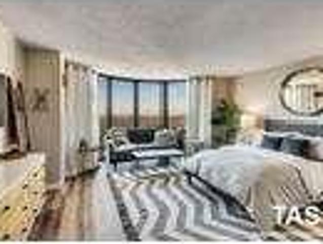 0 Bedroom 1 Bath In Chicago IL 60614