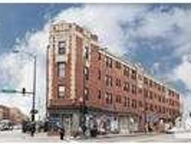 0 Bedroom 1 Bath In Chicago IL 60647