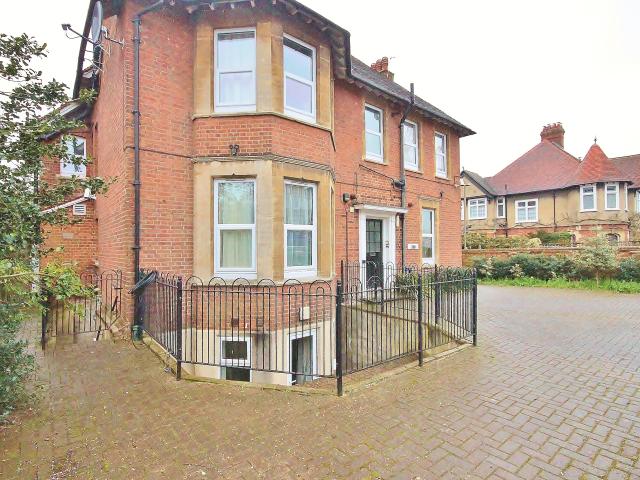 0 bedroom apartment to rent