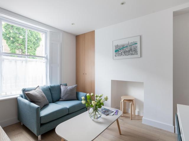 0 bedroom property in Caledonian Road, Islington, London, N1 £1,800 pcm | Chestertons