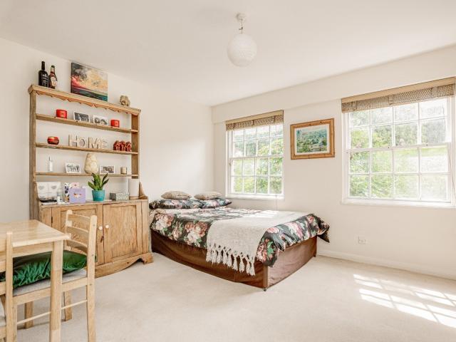 0 bedroom property in Cambalt Road, London, SW15 £1,400 pcm | Chestertons