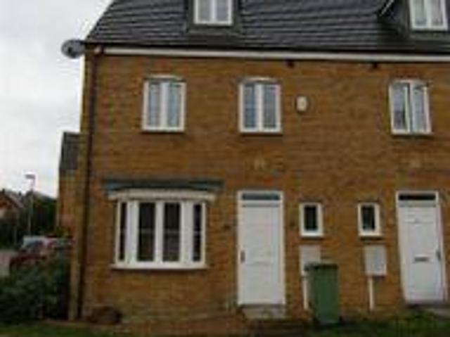 0 Bedrooms for rent in Oberon Way, Oxley Park, Milton Keynes MK4