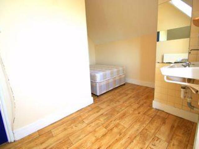 0 Bedrooms for rent in Yew Tree Road, Slough, Berkshire SL1