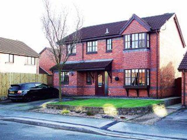0 Bedrooms for sale in Rowanswood Drive, Hyde SK14