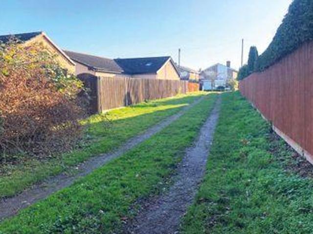 0 Bedrooms Land for sale in Church Road, Willington, Bedford MK44