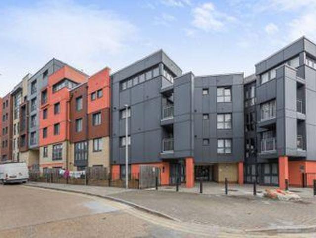 0 Bedrooms Studio for sale in Bramley Crescent, Ilford IG2