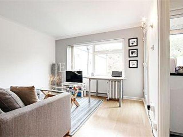 0 Bedrooms Studio for sale in Dunraven Drive, Enfield EN2