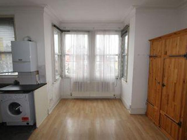 0 Bedrooms Studio for sale in Green Lanes, London N8