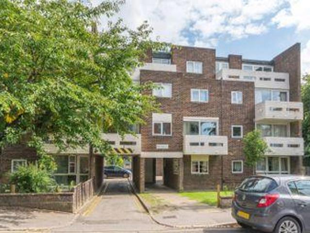 0 Bedrooms Studio for sale in Hillmount, Woking GU22