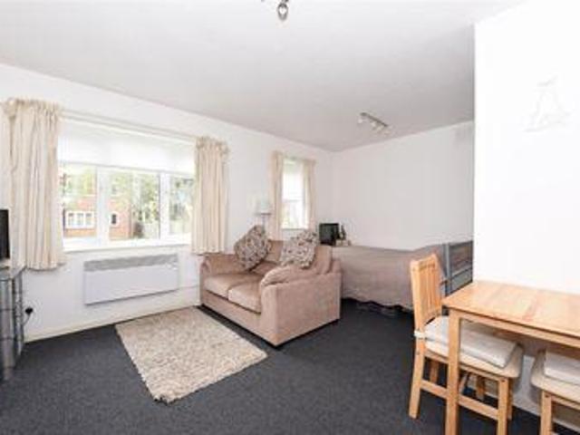 0 Bedrooms Studio for sale in Isis Close, London SW15