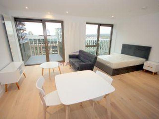 0 Bedrooms Studio for rent in 4 Shipwright Street, Royal Wharf, London E16
