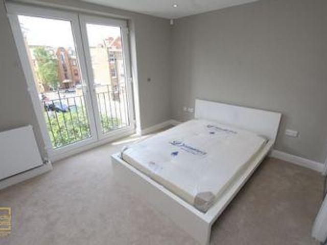 0 Bedrooms Studio for rent in 186 Blythe Road, Kensington Olympia, Hammersmith W14