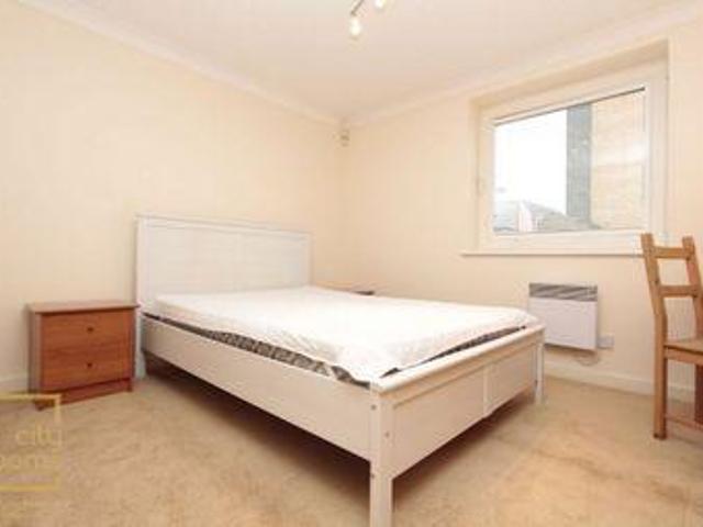 0 Bedrooms Studio for rent in 291 Boardwalk Place, Blackwall E14