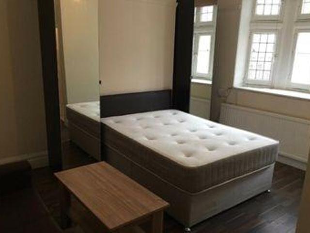 0 Bedrooms Studio for rent in The Broadway, London NW9