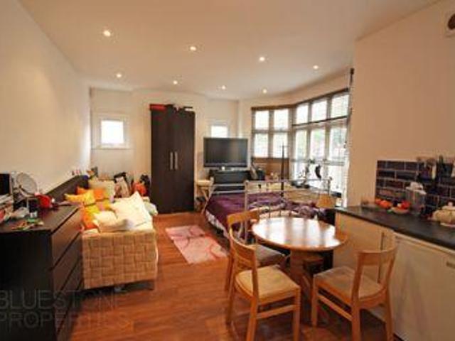 0 Bedrooms Studio for rent in Thrale Road, Furzedown SW16