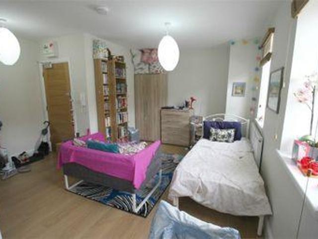 0 Bedrooms Studio for rent in Town Quay Wharf Abbey Road, Barking, Essex IG11