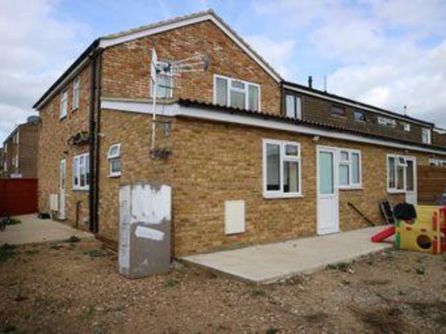 0 Bedrooms Studio for rent in Vantage Road, Slough SL1