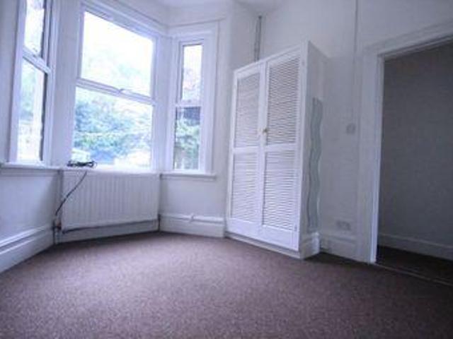 0 Bedrooms Studio for rent in Valentines Road, Ilford IG1