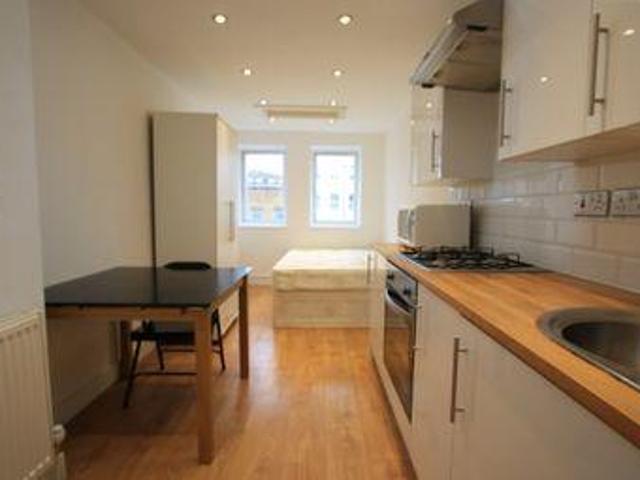 0 Bedrooms Studio for rent in Walworth Place, Elephanr And Castle SE17