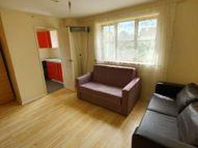 0 Bedrooms Studio for rent in Warwick Gardens, Haringey N4