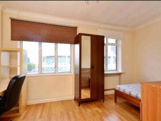 0 Bedrooms Studio for rent in Warren Court, Euston Road, London NW1