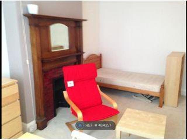 0 Bedrooms Studio for rent in Wentworth Road, London NW11