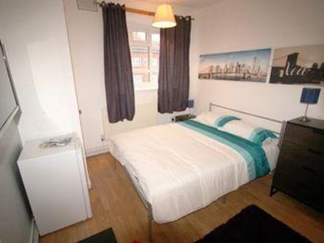 0 Bedrooms Studio for rent in Webb House, Hemans Street, London SW8