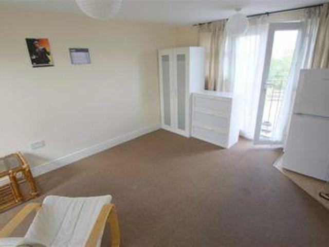 0 Bedrooms Studio for rent in Western Avenue, London W3