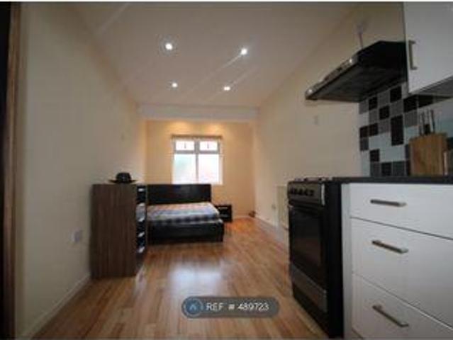 0 Bedrooms Studio for rent in Whalebone Grove, Romford RM6