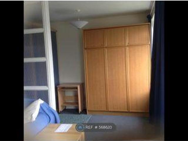 0 Bedrooms Studio for rent in Windsor Court, London N11