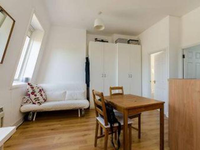 0 Bedrooms Studio for rent in Woodside Gardens, London N17